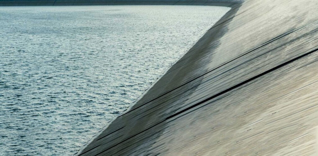 What are embankments in construction? Types and benefits